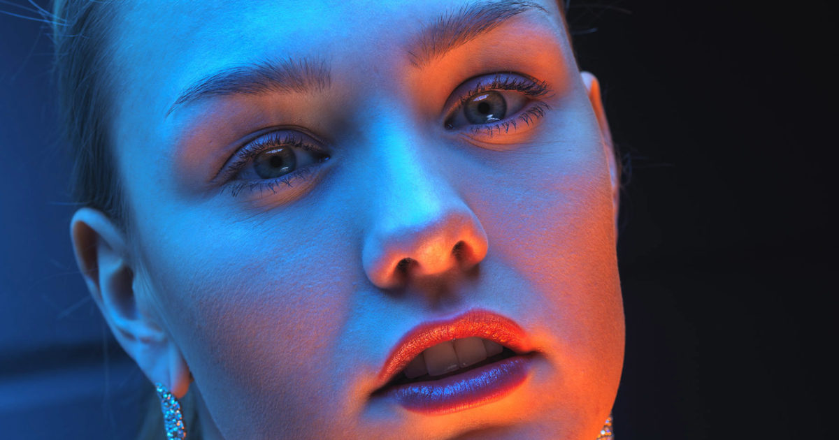 How to Shoot Portraits Using Gels and Filters | broncolor